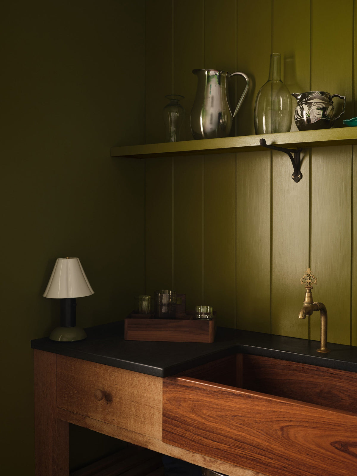 Paint and Paper: Unique 180 Color Palette - Paint & Papers